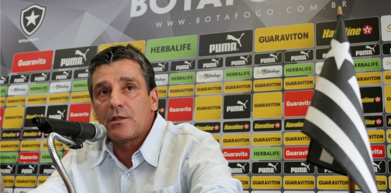 Novo treinador | Botafogo de Futebol e Regatas