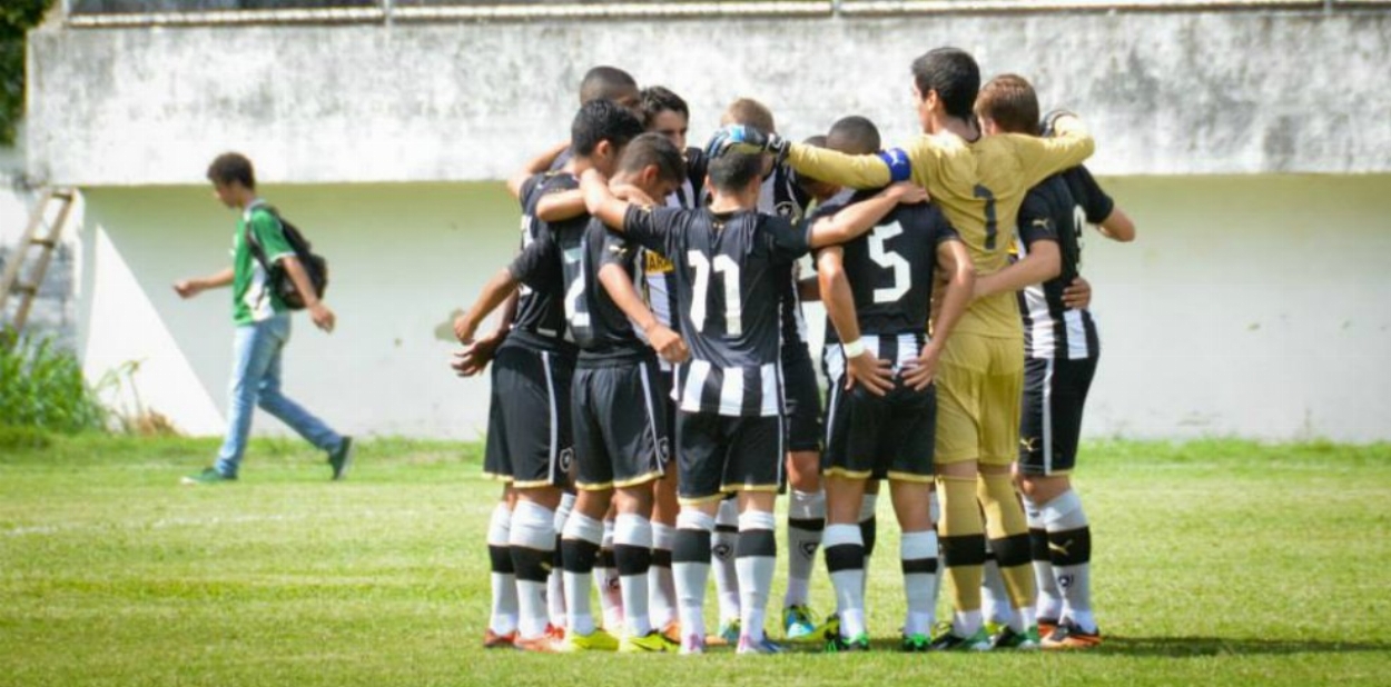 Em frente | Botafogo de Futebol e Regatas